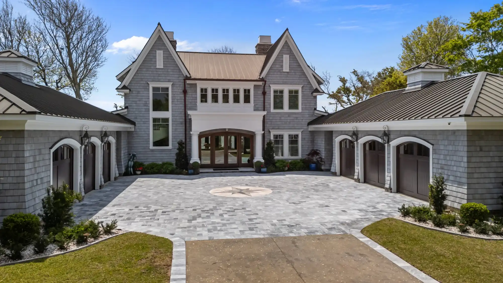 Soundside Manor - Danny Varner Building